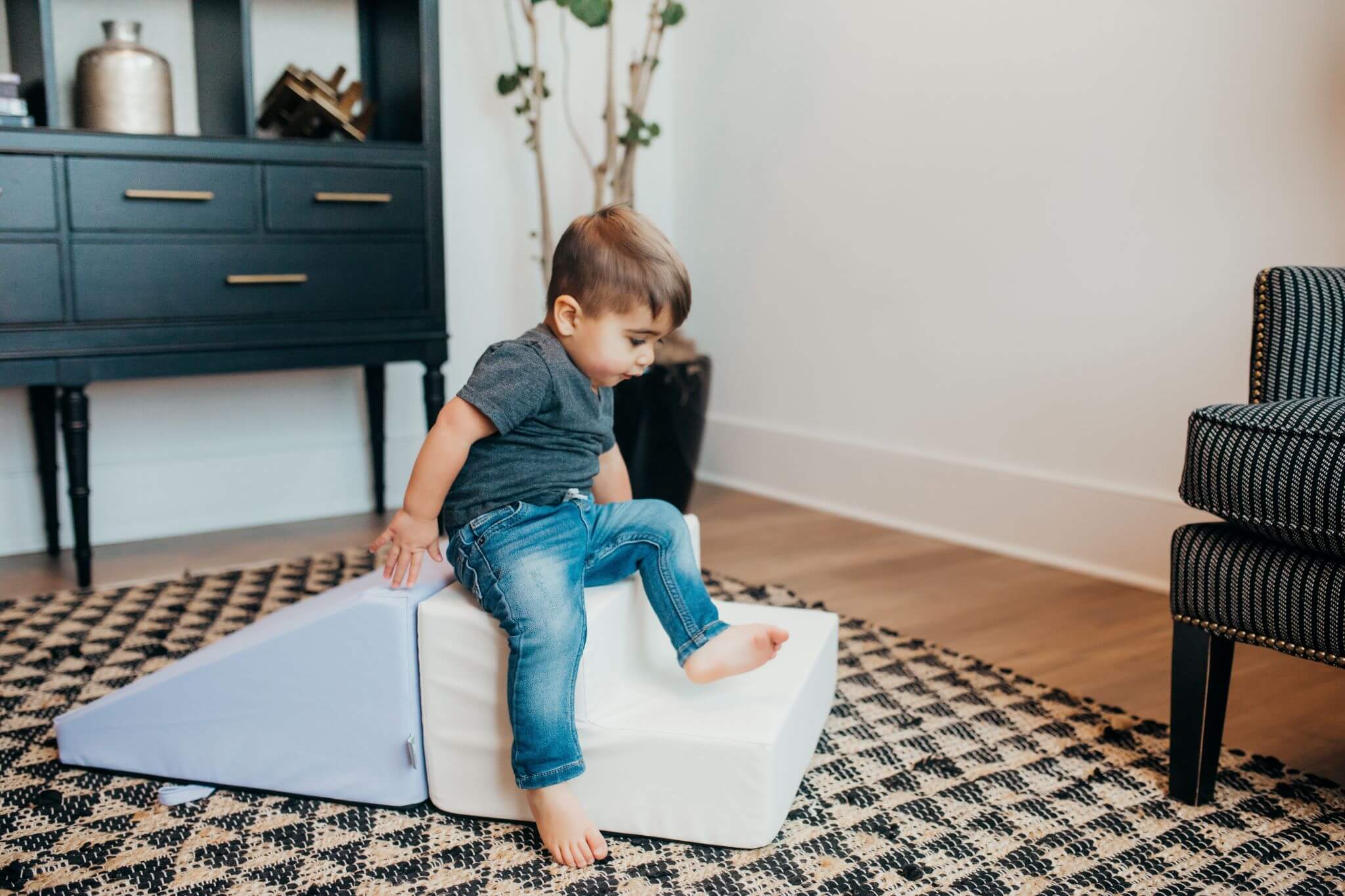 Up and Down – Foamnasium